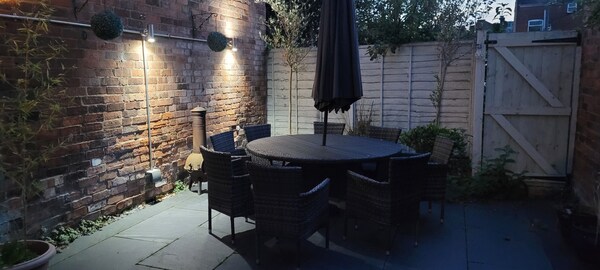 Centrally Located Townhouse - Royal Leamington Spa