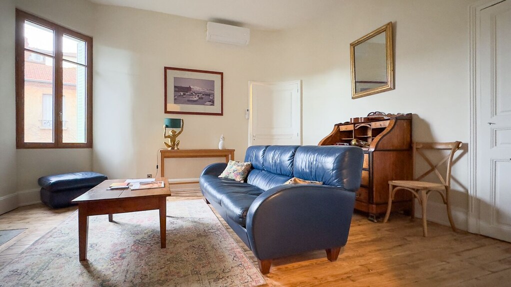 Suites Ronde, Jacuzzi Et Terrasse Privative - Ibis Vichy