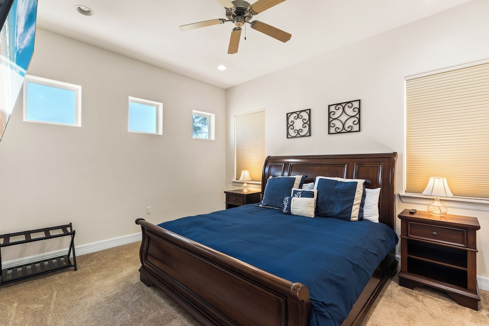 Unique Multi Family Home with Private Pool & Ocean Views! Directly ...