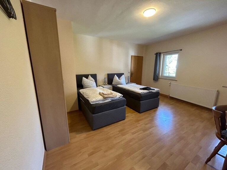 Ferienwohnung/app. Für 6 Gäste Mit 75m² In Lautertal - Lautertal