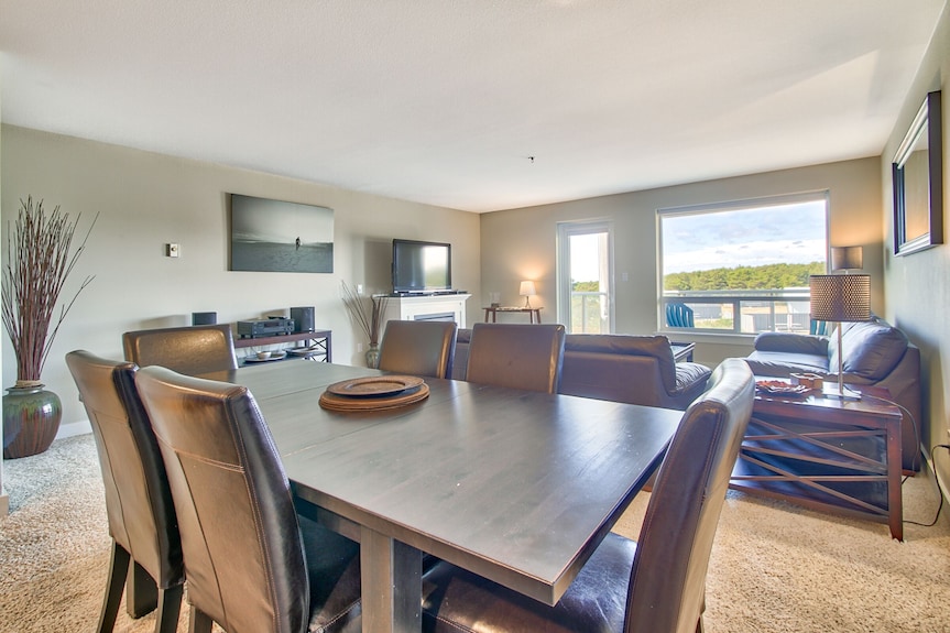 1027 Let The Currents Guide You - Westport