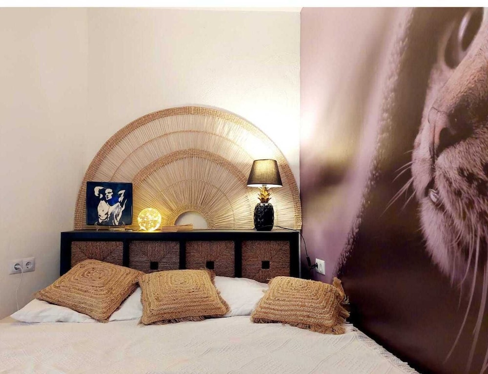 La Bohemia -
Loft Mogan, 185 M , Terraza Panoramica  , Cama Balinesa Jacuzzi, - Mogán