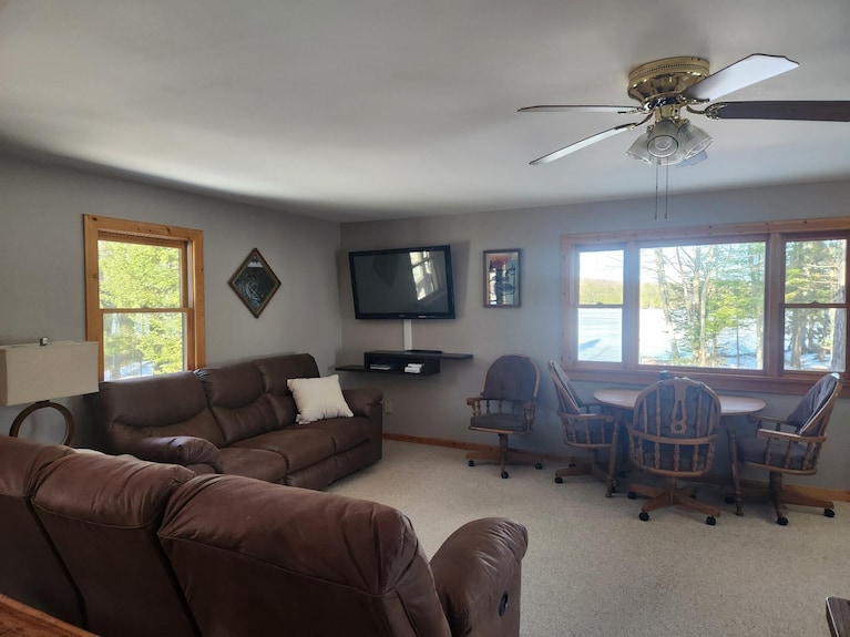 Cabin With Private Peninsula On Presque Isle Chain Of Lakes! - Presque Isle, WI