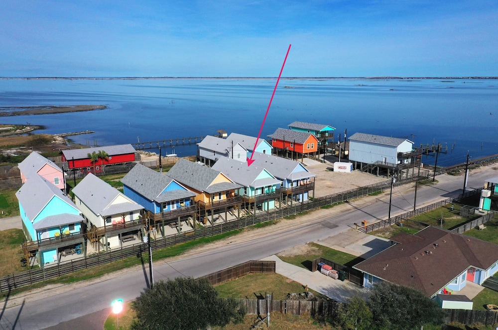 Group Getaway W/ Pool, Boat Dock 2 Homes Laguna Village Retreat By Avantstay - Corpus Christi, TX