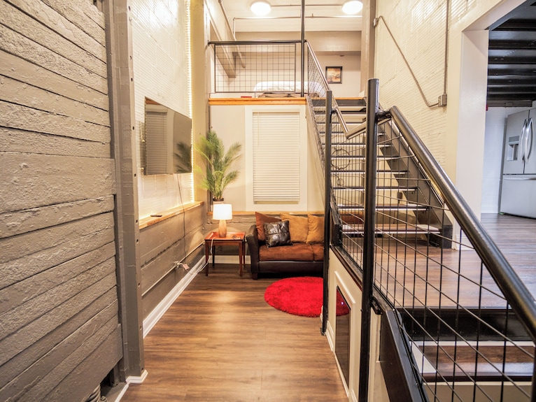 Nest - The Urban Treehouse - Lafayette, IN