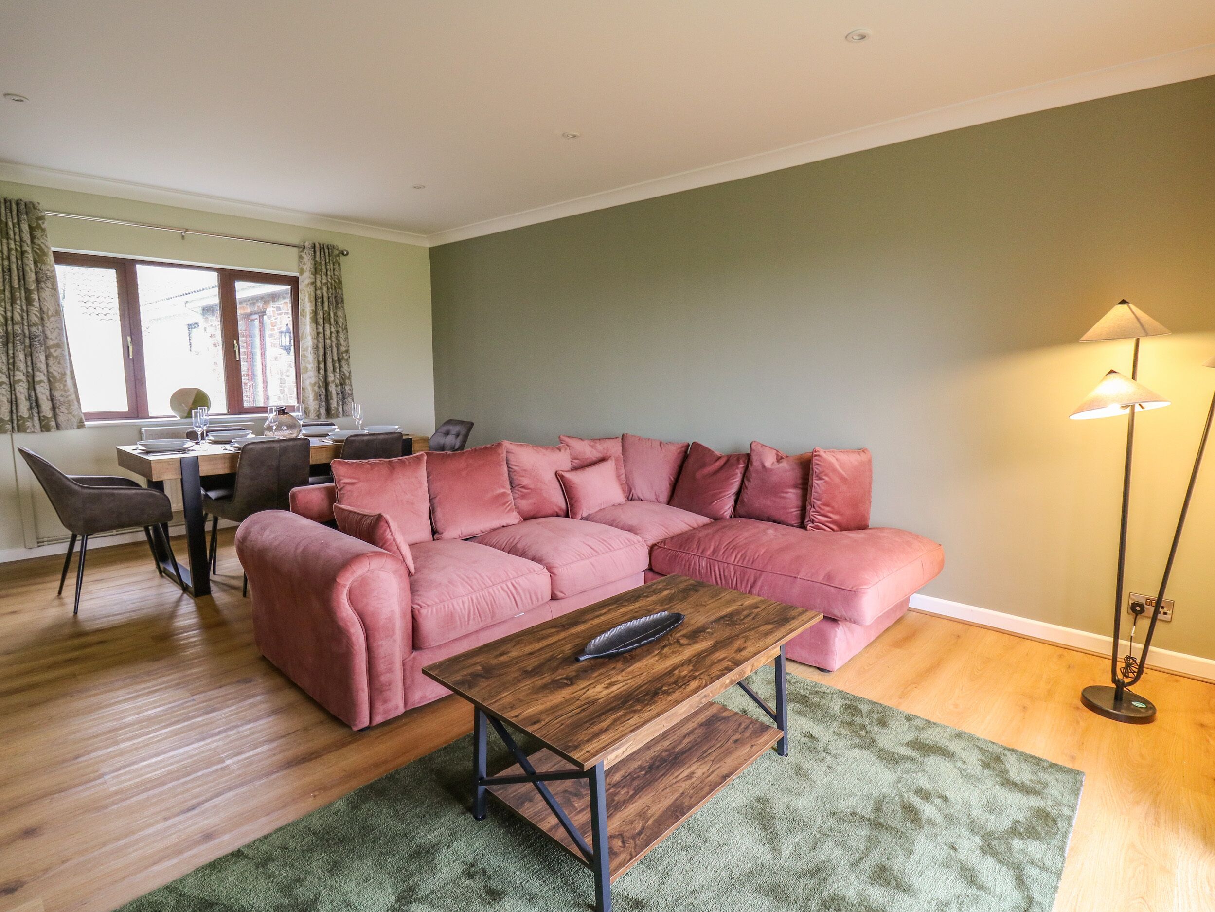 The Oaks, Pet Friendly, With A Garden In St Clears - Laugharne