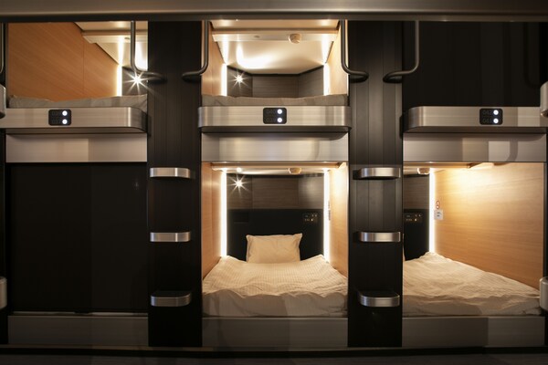 Plaza East Cabin - Caters To Men - Yokote