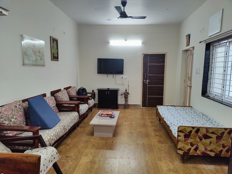 Idyllic Getaway Amidst Guava And Mango Trees - Hyderabad