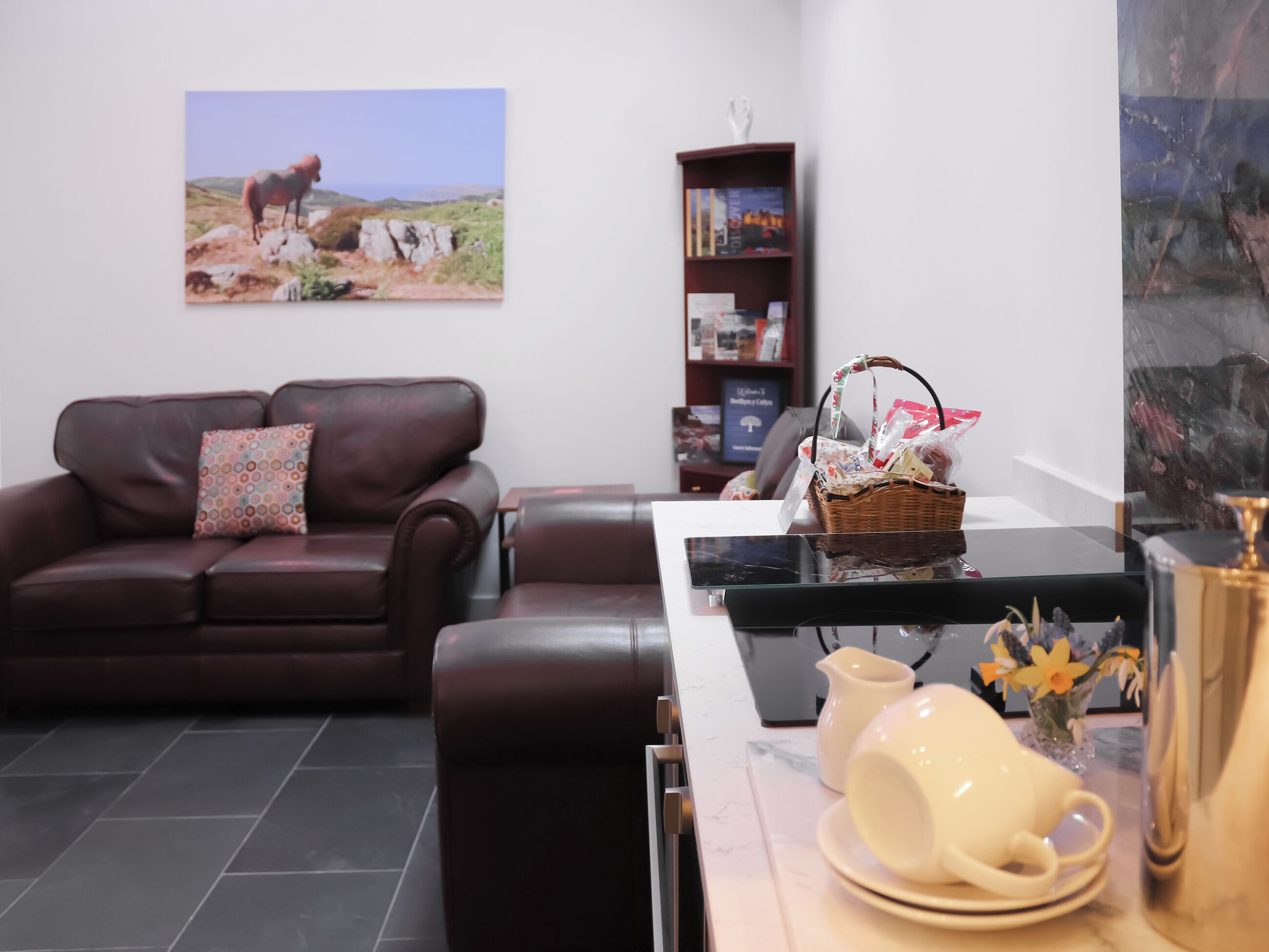 2 Bedroom Accommodation In Conwy Town - Conwy