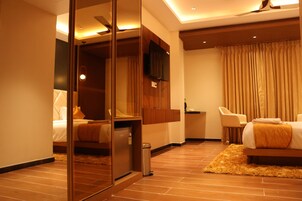 Roupa de alta qualidade, secretária, quartos insonorizados 