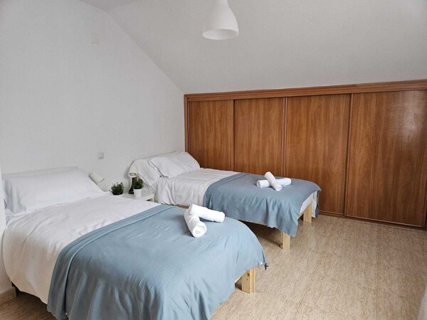 Fantástico Chalet Con Piscina A Las Afueras De Madrid Para Disfrutar En Verano - Alcalá de Henares