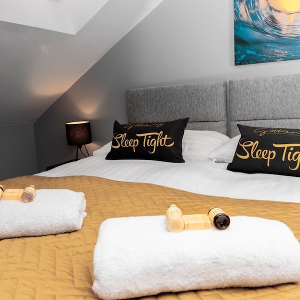 The Llangollen - Berwyn House Central Wrexham - Wrexham