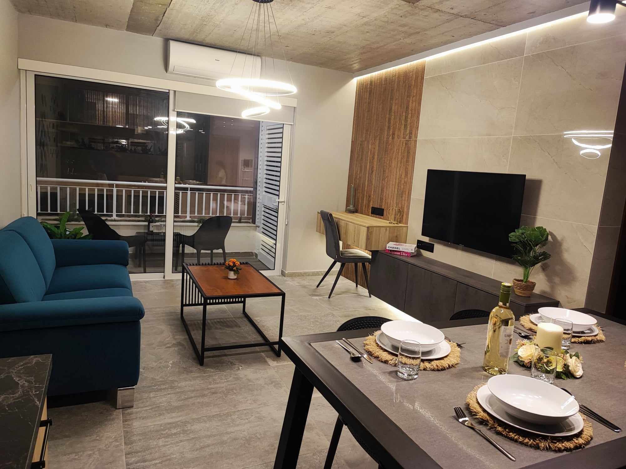 B8 Coral Luxury Suite - Shared Kitchen - 2mins From The Sea - Malta