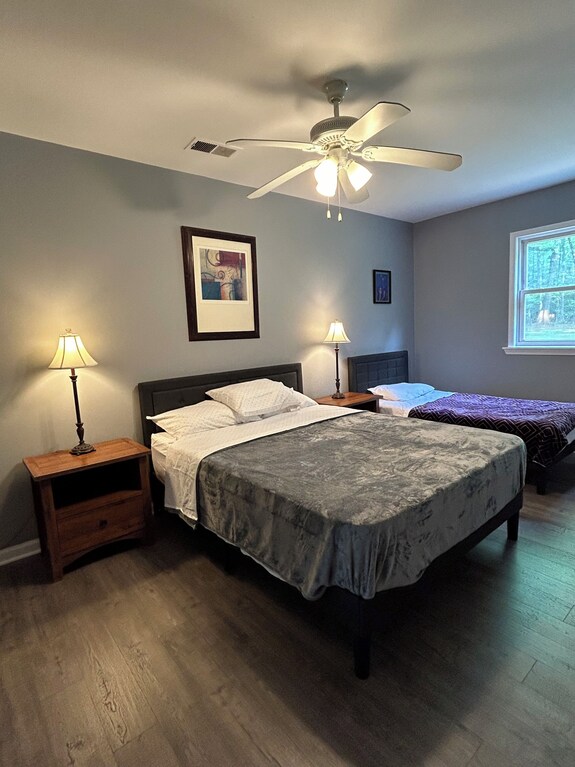 Unplug And Unwind At Your Leonardtown Waterfront Vacation Home! - Maryland