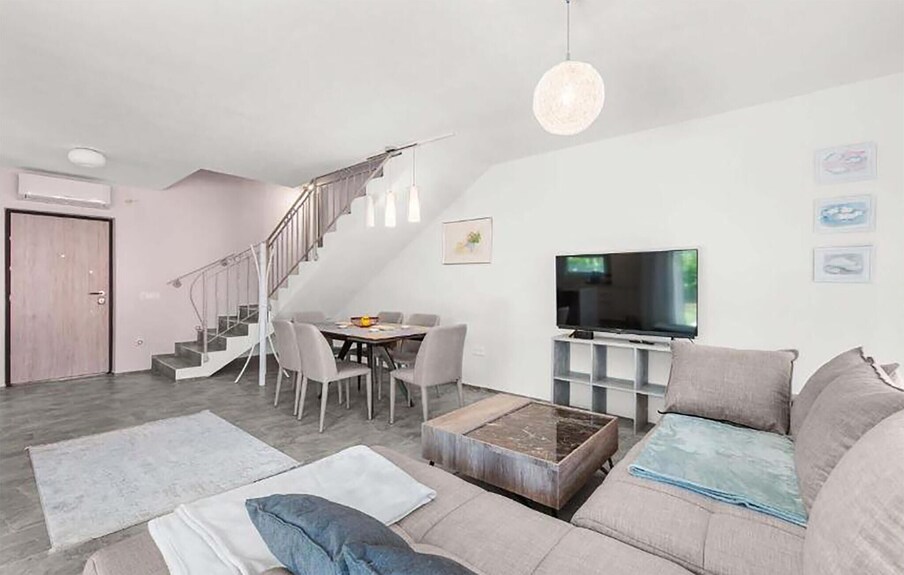 Amazing Home In Porec With Wifi - Poreč