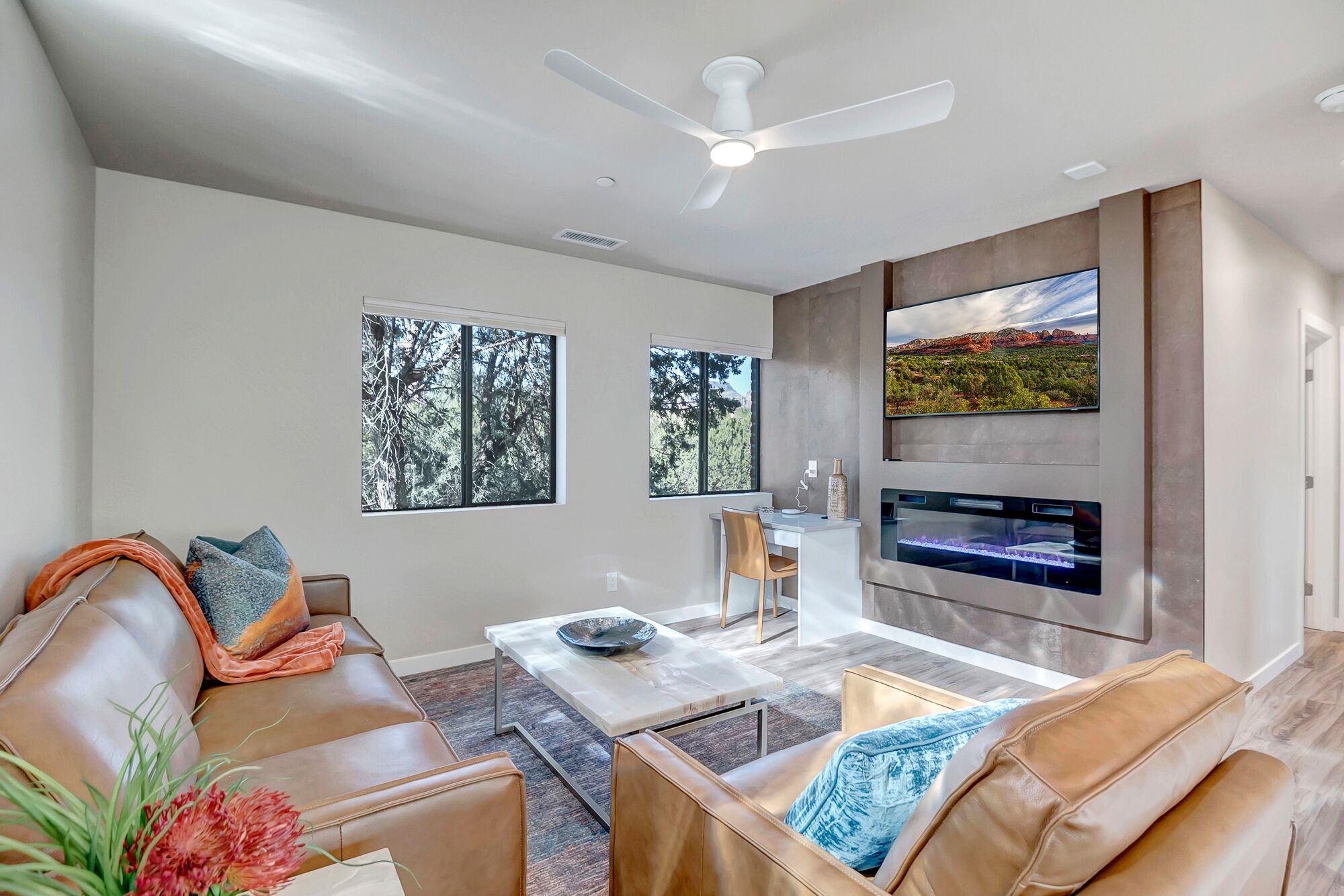 Experience Luxury At Sedona Trailhead Suites B, An 850 Sqft Condo With Stunning Red Rock Views. - 塞多納