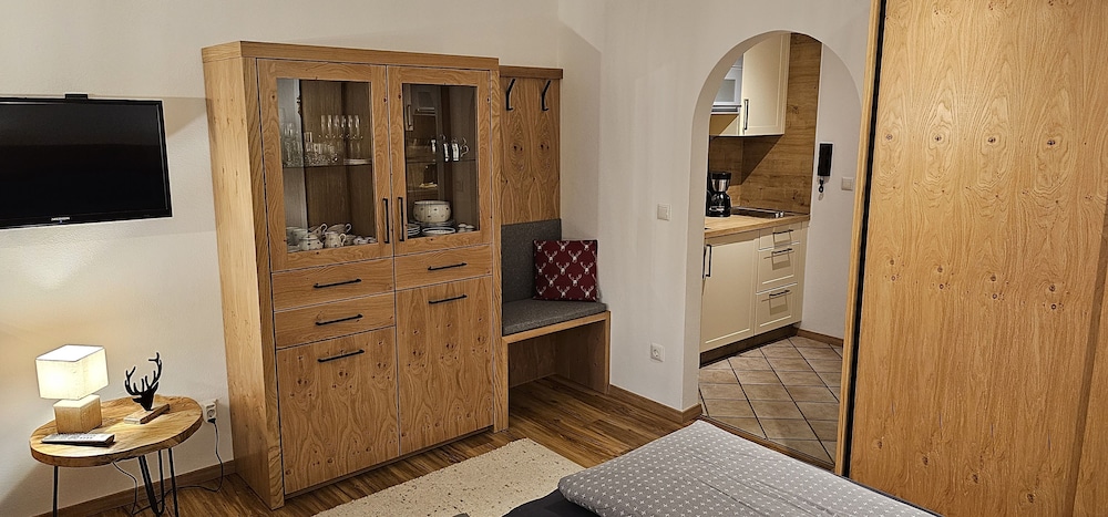 Apartment 2 - Mit Terrasse - Reit