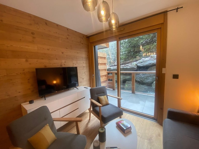 Luxury Apartment 6-8 Pers. With Balcony - Small Garden Foot Of Slopes Combloux - Sallanches