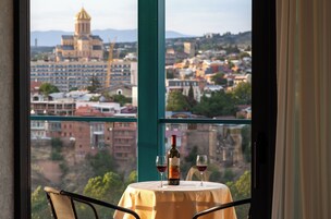 Quarto triplo standard, sacada | Vista para a cidade