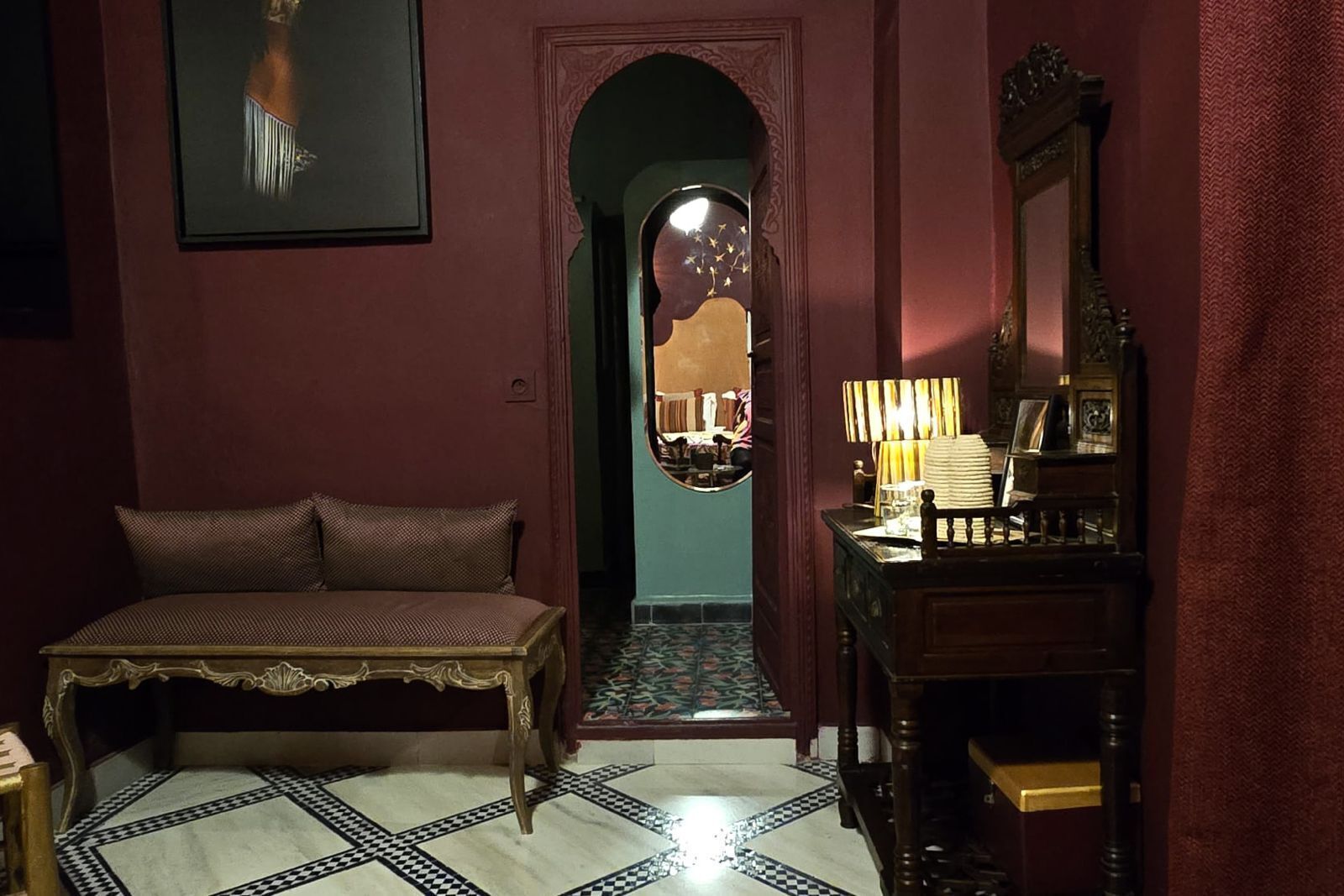 Quarto casal ou duplo standard, banheiro privativo | 1 quarto, roupas de cama premium, cofres nos quartos, cortinas blackout