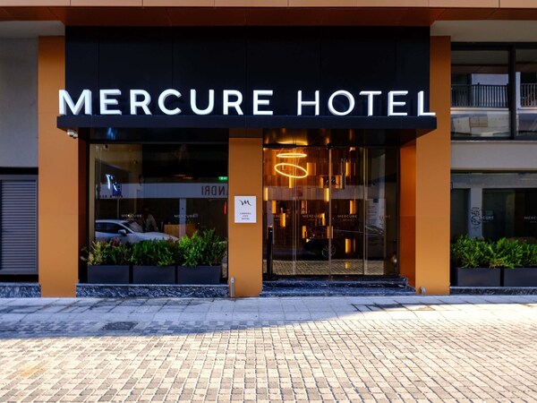 Mercure Larnaca Finikoudes Beach - Larnaca