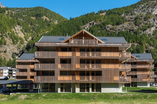 Montela Apartment-hotel & Resort - Saas-Grund
