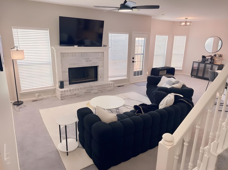 4 Bedrooms+outdoor Gazebo+garage+office - 브로큰애로