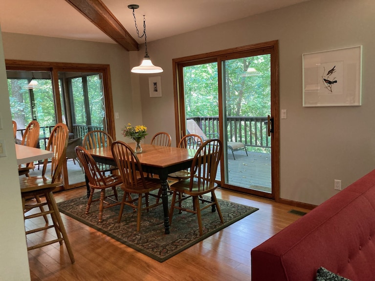 House 4bd-3bth-fire Pit-screen Porch-outdoor Pool - Close To Everything - Galena, IL