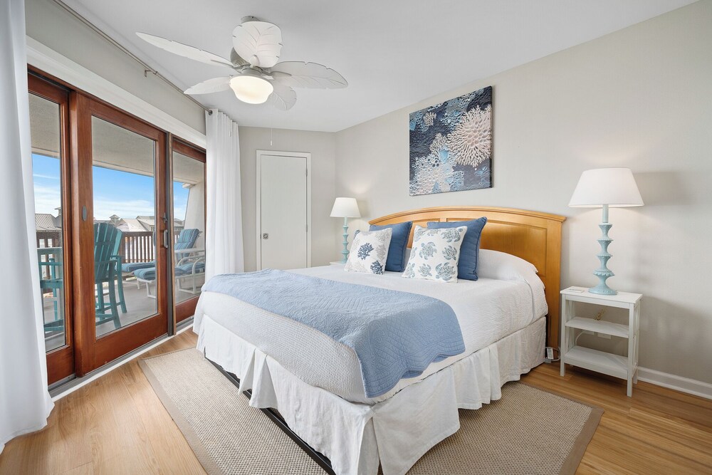 La Mirage Condo 303lk Beachfront Resort Condominiums With Private Boardwalk - Port Aransas, TX