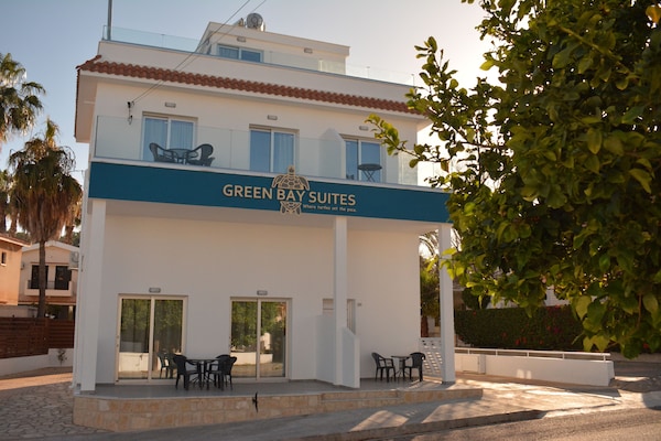 Green Bay Suites - Protaras