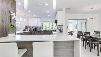 Casa (3 Bedrooms) | Parte interna