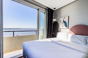 Wi-fi grátis, roupa de cama fornecida