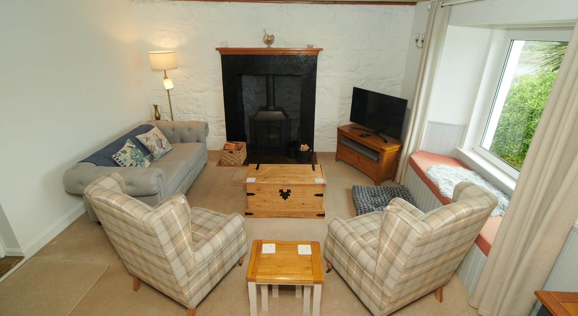 Cosy Traditional Pet Friendly Skye Cottage - Skye