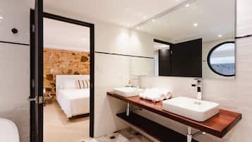 Apartamento, 2 quartos (1C) | Roupa de alta qualidade, ferro/tábua de engomar, Wi-fi grátis
