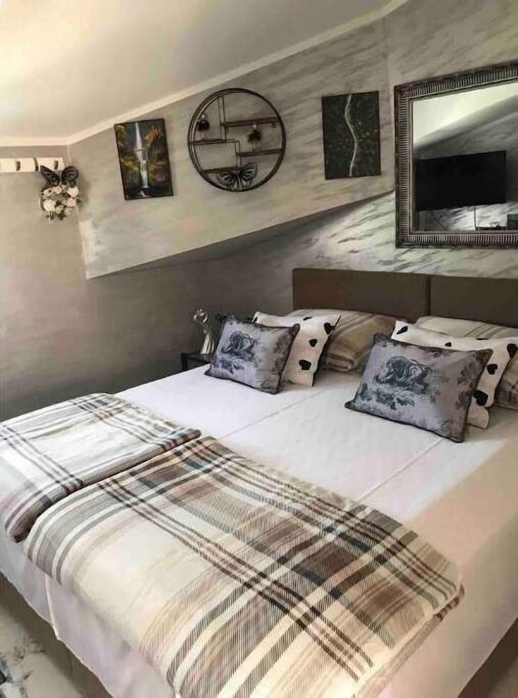One Bedroom Apartment For 3 Person In Trogir - Trogir