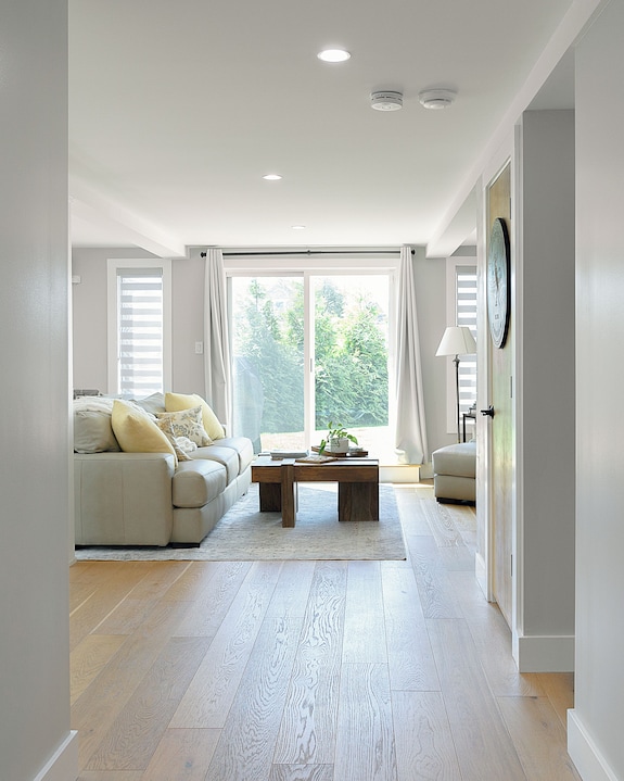 Scenic 4br/3ba Waterfront Getaway With Private Dock, Kayaks & Stunning Views - Fall River, MA