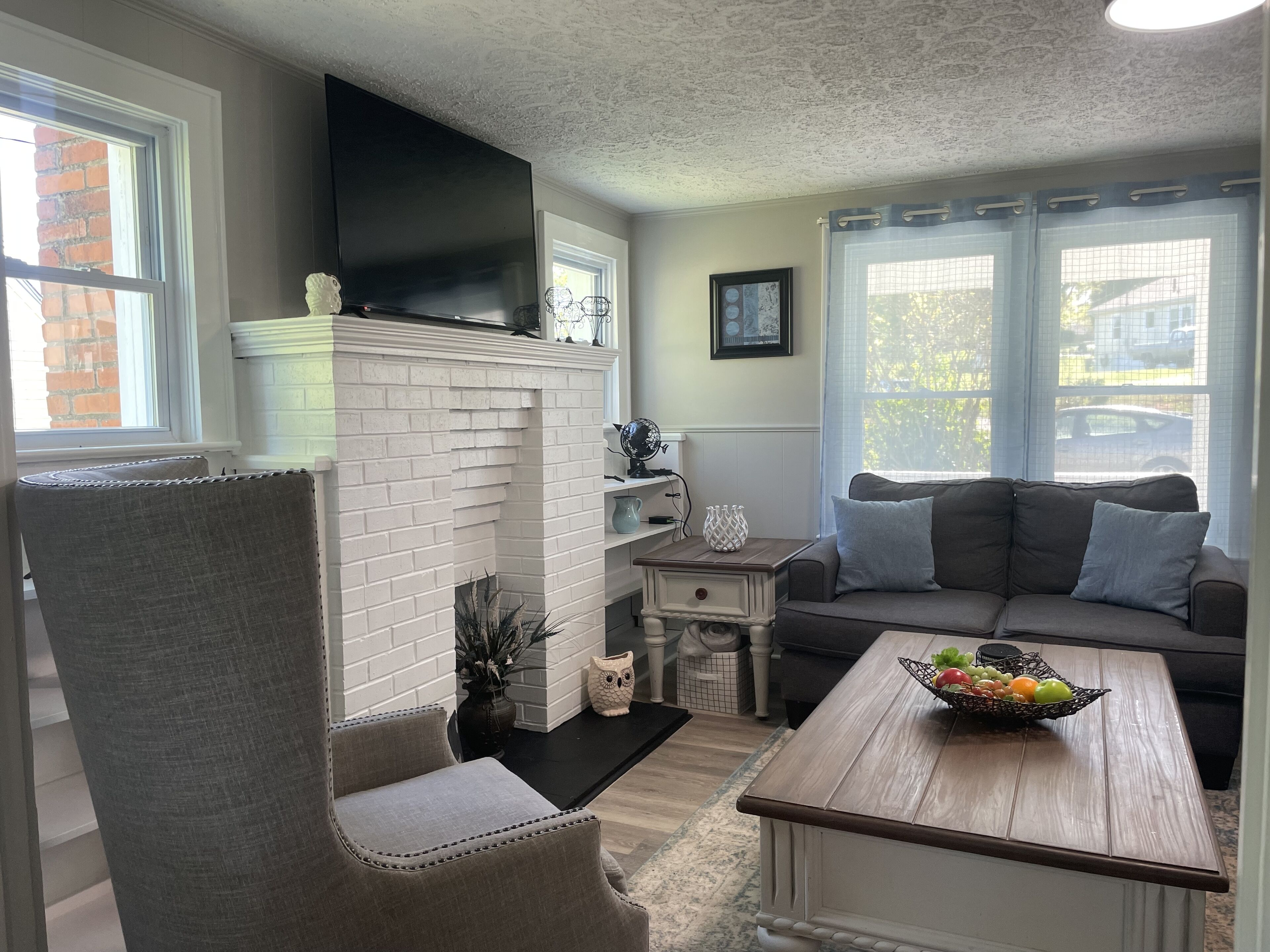 Fully Remodeled Cottage Within 15 Minutes Of Everything! - Bristol, TN