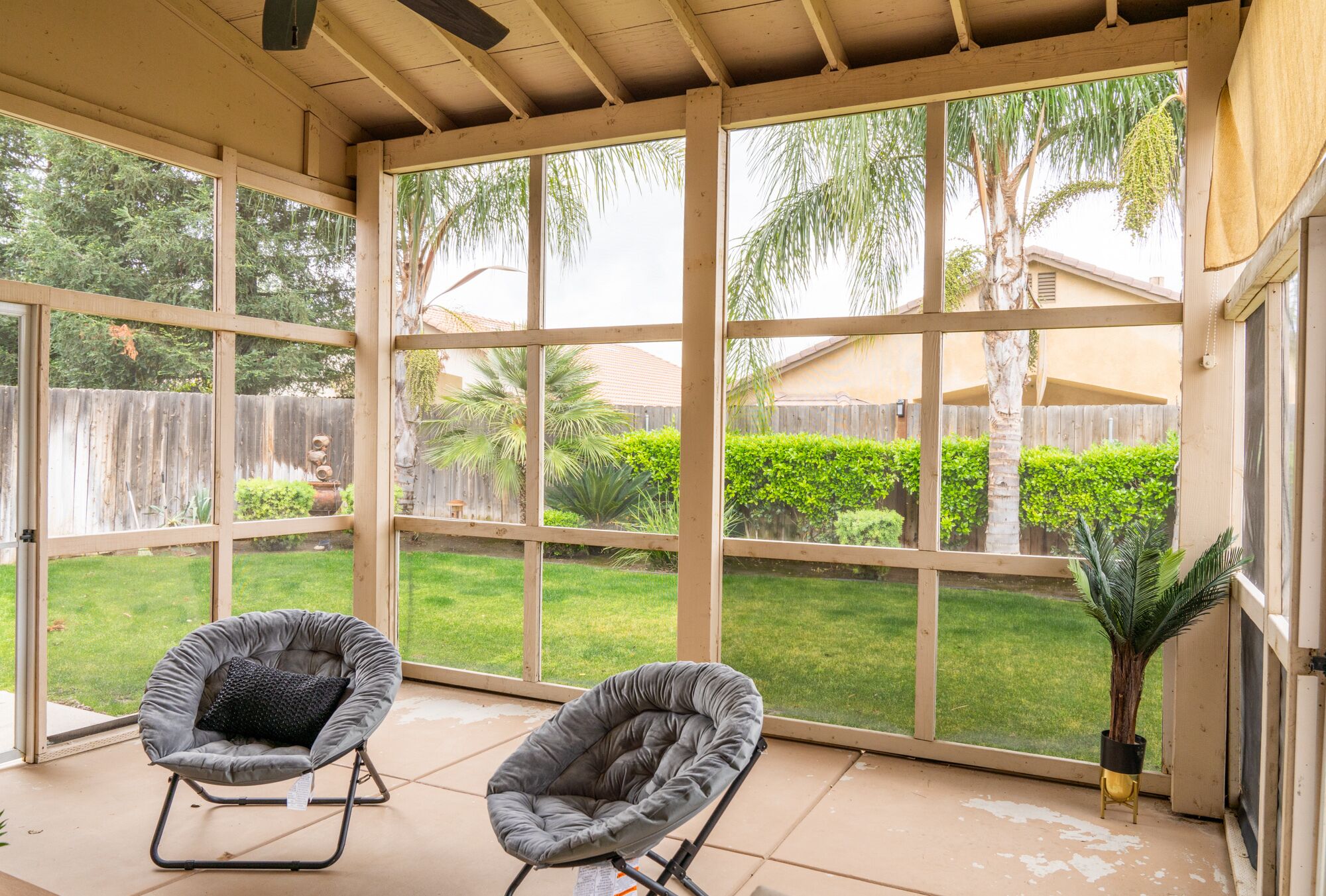 Valverde Oasis - 4bd Getaway Near Town Center - Bakersfield, CA