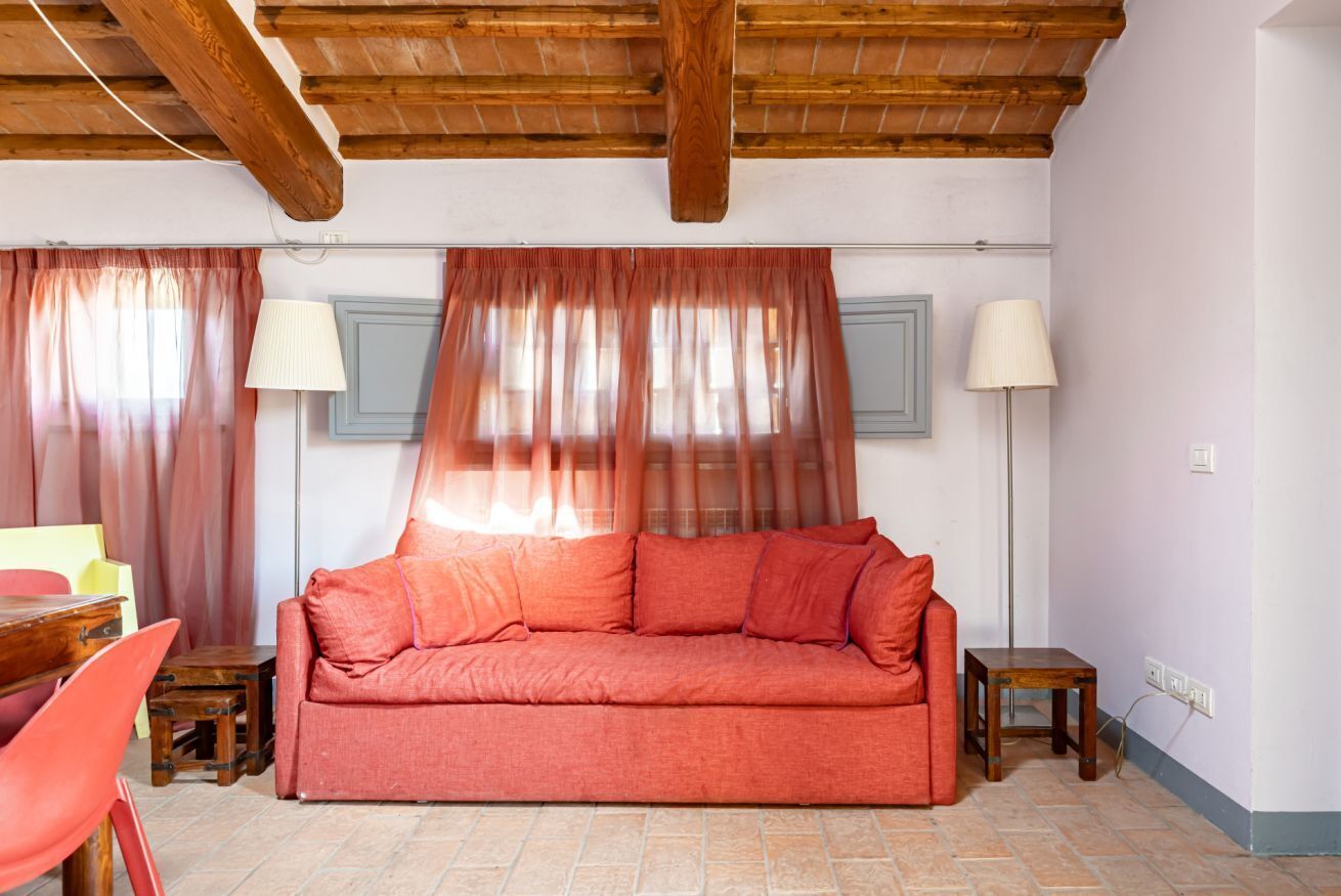 Guesthost - Bright Apartment Of 60 Sqm Located On The First Floor (Stairs To Access) Of The Renowned Residence La Mandolata, Ideal For 4 People.the Residence Is Located In Lido Camaiore And Offers A Shared Swimming Pool And Large Garden, Ideal For Rela - Camaiore