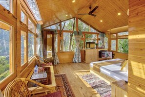 Casa na árvore | Wi-Fi de cortesia