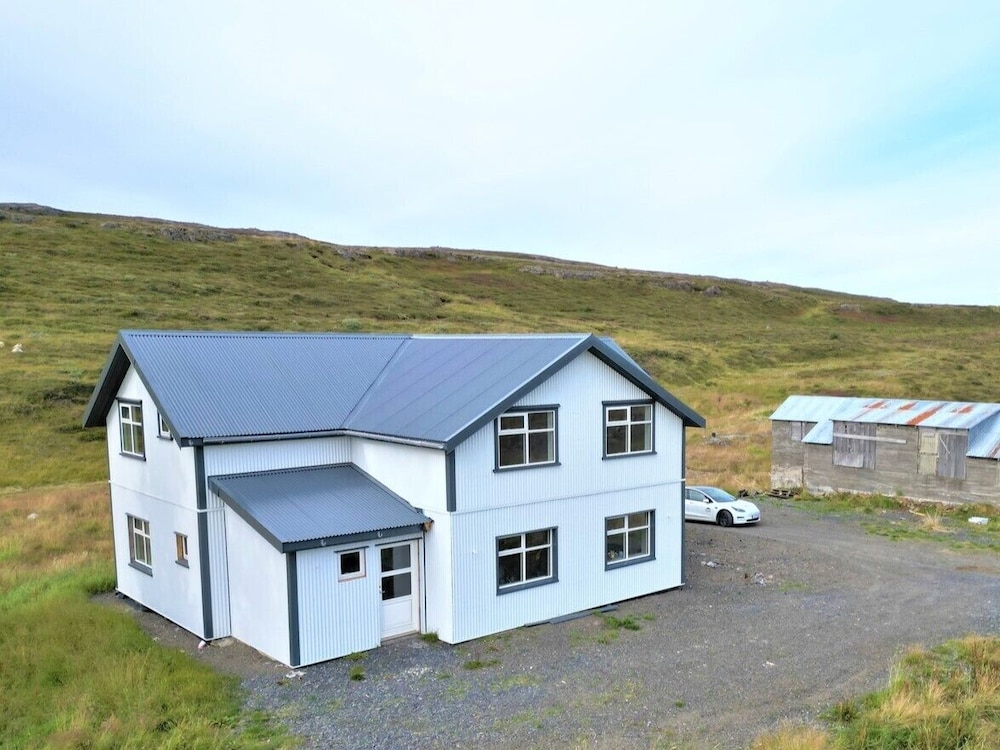 Lindarholl Guesthouse - Islande