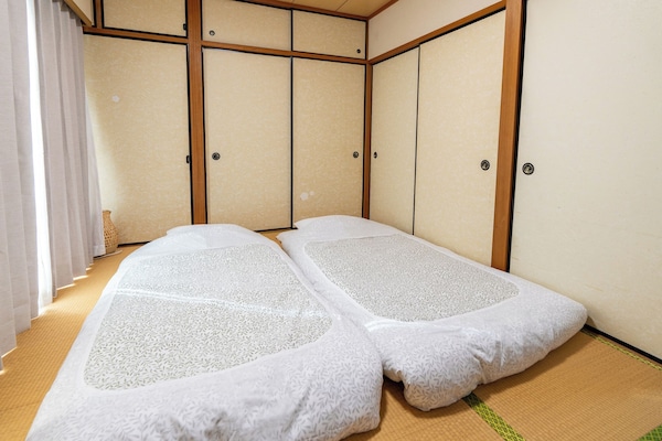 Crossa Village Sakura - Sakura