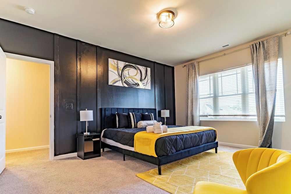 New!luxury Raleigh Entire 4bd Home, Baby & Pet Friendly, 15min To Dt, Ev Charger - Raleigh, NC