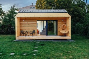 Casa Móvel Design, pátio, vista para o jardim | Terraço/pátio interior