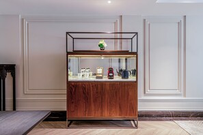 Suíte superluxo, 1 cama King | 1 quarto, roupas de cama premium, edredons de pluma