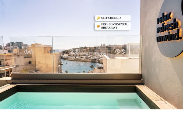Stuart Rooms Gzira Promenade - Valletta