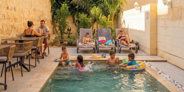 Mosta Stays - Malta