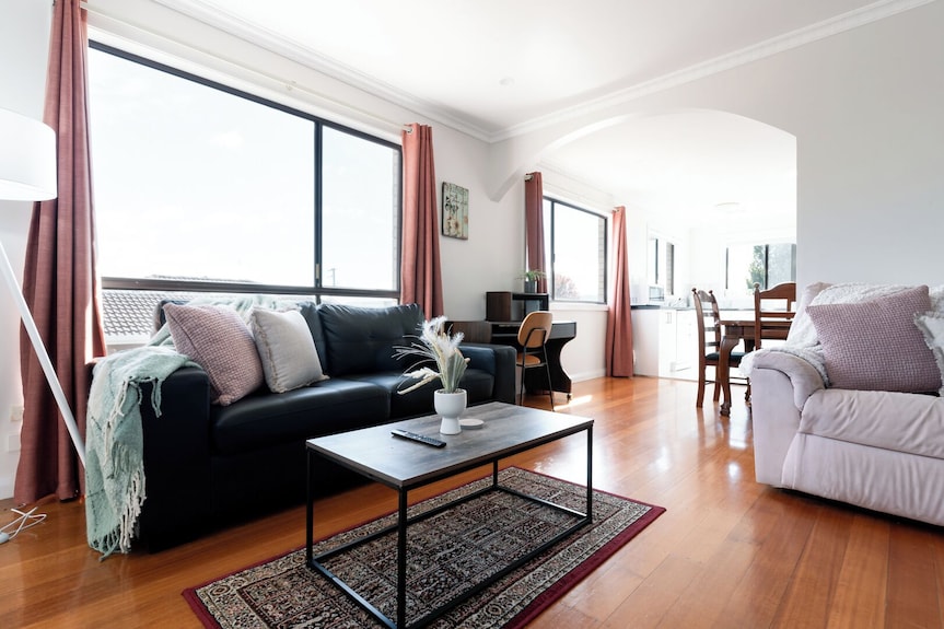 Homely Hideaway With Parking & Wifi - Riverside