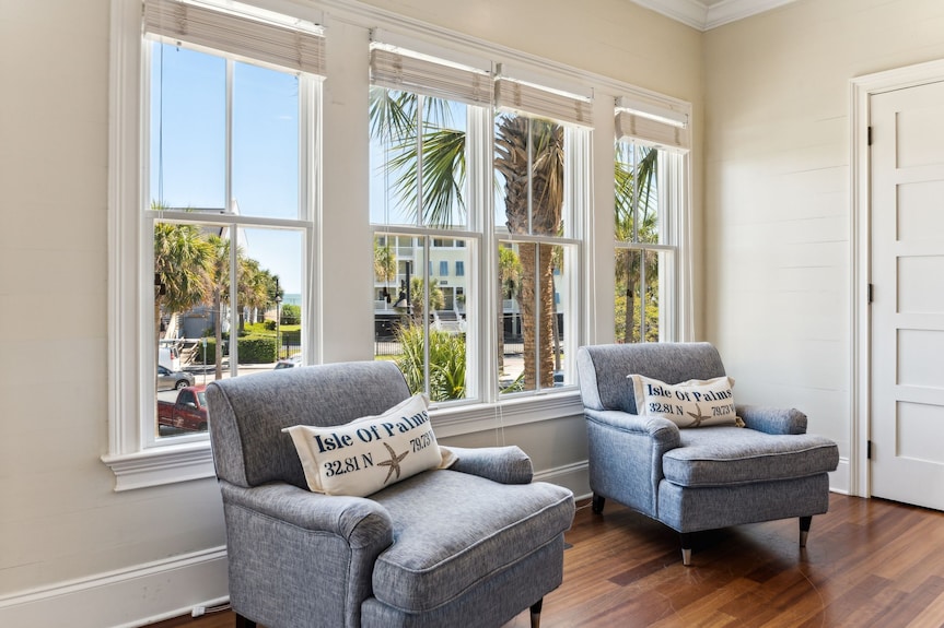 Ocean Blvd 1003-updated Beach Home, Across From Beach Path, Pool, Ocean View! - Isle of Palms, SC