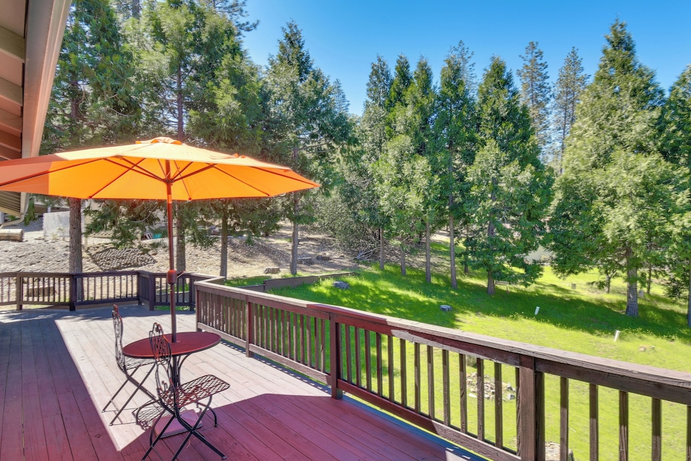 Cozy Cabin In Pine Mountain Lake Near Yosemite! - Yosemite National Park, CA